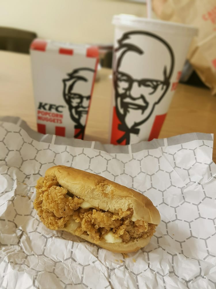 KFC - Updated January 2026 - 12 Photos & 15 Reviews - 123 W Northern ...