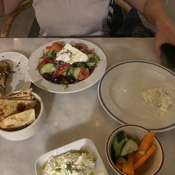 KIPOS GREEK TAVERNA - 533 Photos & 480 Reviews - 1800 E Franklin S ...