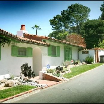 MUNCHKIN HOUSE - Updated September 2025 - 11 Photos - 7477 Hillside Dr ...