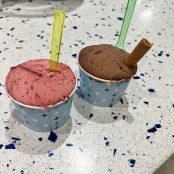 FROST GELATO AT SANTAN VILLAGE - Updated May 2024 - 338 Photos & 678 ...