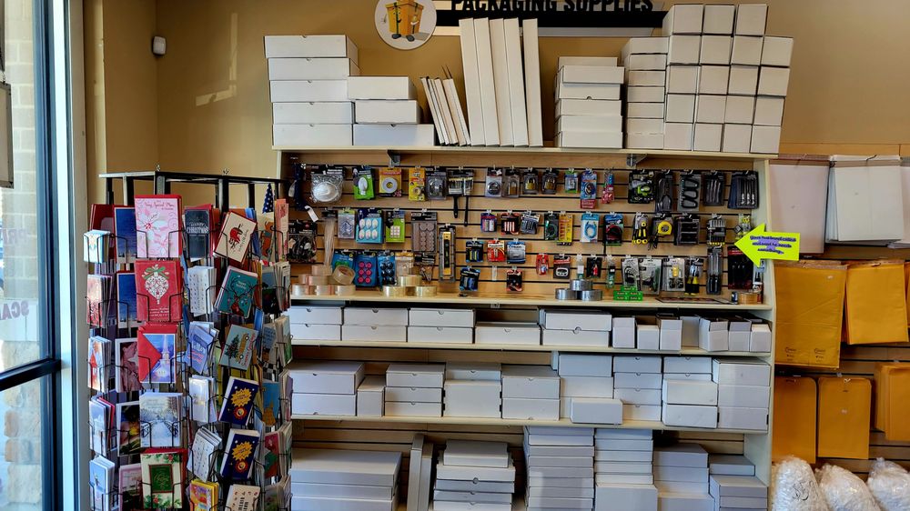 POSTAL PLUS COPY CENTER 19 - Updated October 2025 - 40 Photos - 2918 W ...