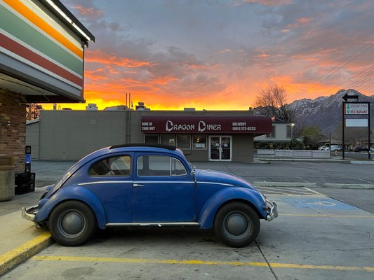 DRAGON DINER - Updated December 2025 - 56 Photos & 289 Reviews - 1331 E ...