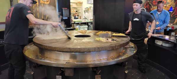 HUHOT MONGOLIAN GRILL - Updated January 2026 - 61 Photos & 109 Reviews ...