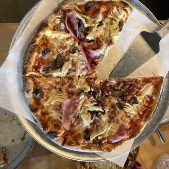 AMORE MIO PIZZA - Updated July 2024 - 43 Photos & 58 Reviews - 74 Son-Lan Pkwy, Garner, North ...