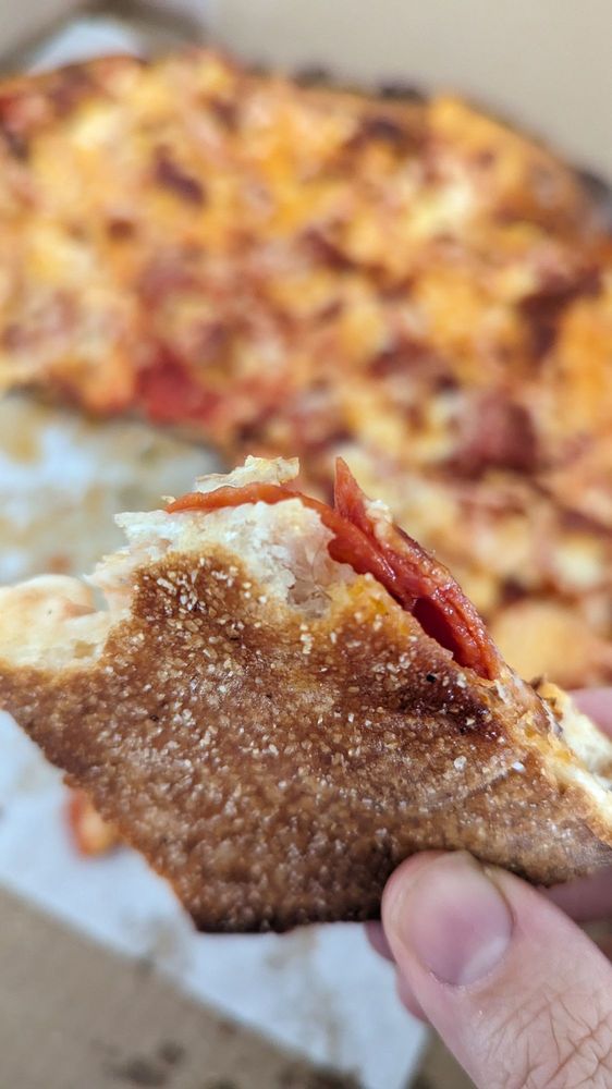 CHI CHI’S PIZZA - Updated January 2026 - 148 Photos & 312 Reviews ...