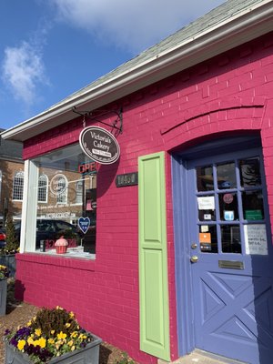 VICTORIA’S CAKERY - Updated January 2025 - 88 Photos & 151 Reviews ...