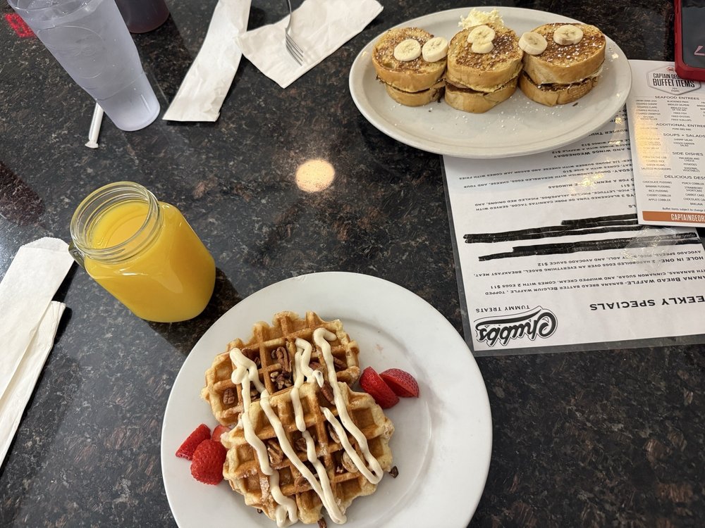 CHUBBS - Updated May 2026 - 14 Photos & 17 Reviews - 209 34th St ...
