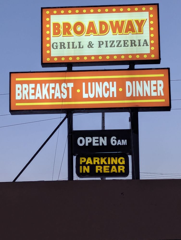 BROADWAY GRILL & PIZZERIA - Updated May 2026 - 124 Photos & 37 Reviews ...