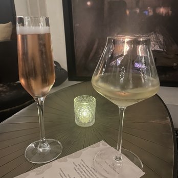 BAR MAGNOLIA - Updated May 2024 - 72 Photos & 54 Reviews - 939 S ...