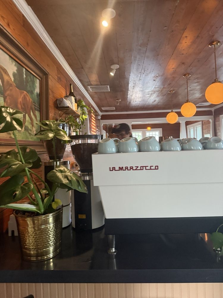 STRANGELOVE - Updated October 2025 - 12 Photos - 2614 E Cesar Chavez St ...