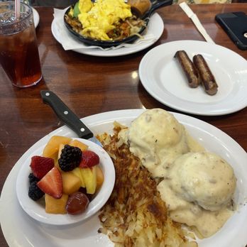 COZY CORNER RESTAURANT & PANCAKE HOUSE - Updated August 2024 - 410 ...