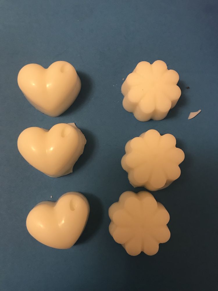 CANDY KISSES CANDLES & MELTS - Updated April 2025 - 46 Photos - 1525 ...