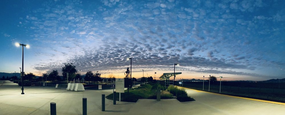 SOUTH METROLINK STATION - Updated December 2025 - 18 Photos - 1304 Case ...