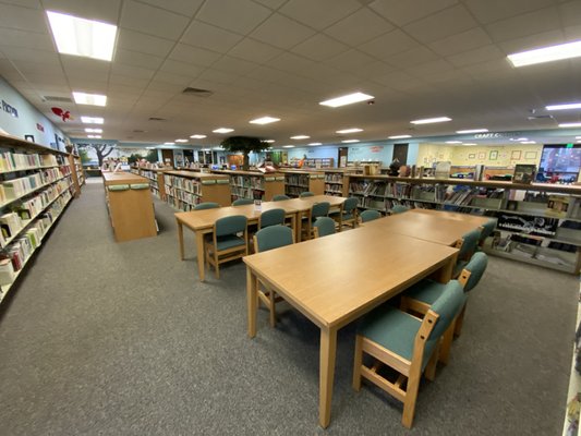 QUINCY PUBLIC LIBRARY - Updated July 2025 - 34 Photos - 526 Jersey St ...