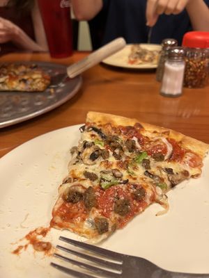 JIM’S RAZORBACK PIZZA - Updated December 2025 - 97 Photos & 111 Reviews ...