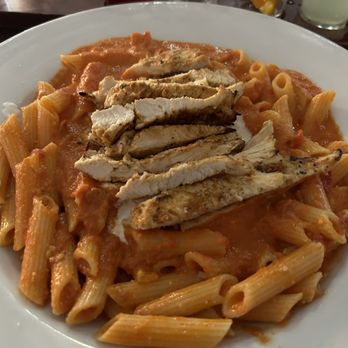 ITA KITCHEN - PATCHOGUE - Updated July 2024 - 144 Photos & 62 Reviews ...