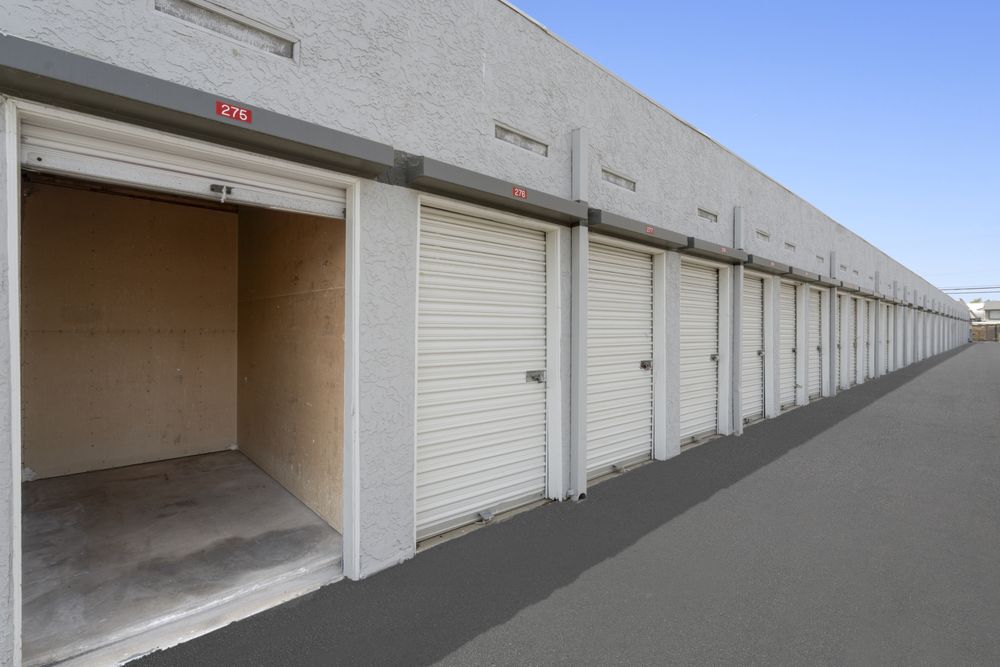 ALAMO SELF STORAGE - Updated July 2025 - 23 Photos & 13 Reviews - 327 ...