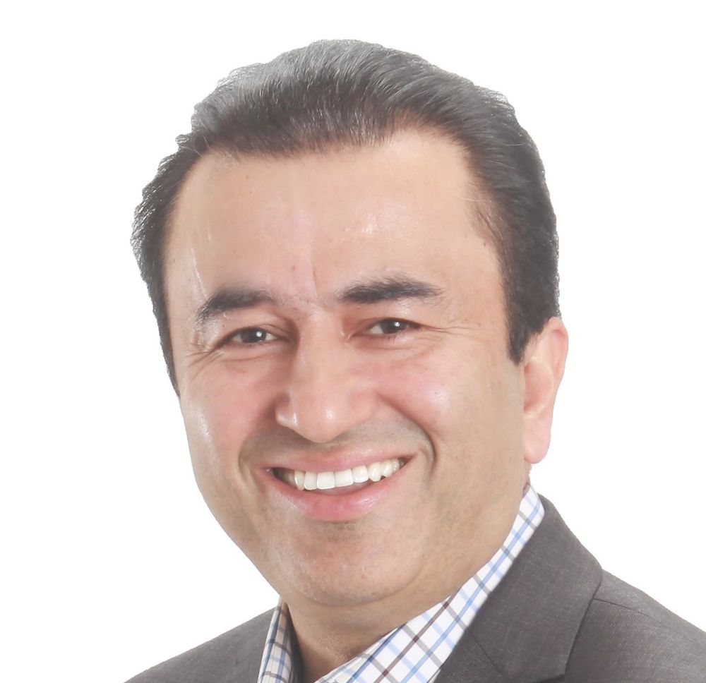 YOGI SHARMA - REALTY ONE GROUP FUTURE - Updated August 2025 - 11 Photos ...