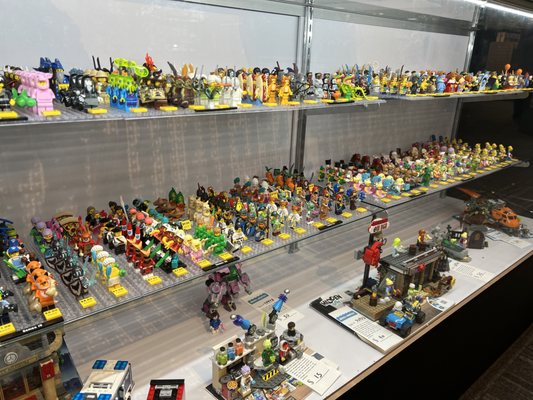 BRICKS AND MINIFIGS BRENTWOOD - Updated January 2026 - 13 Photos - 91 ...