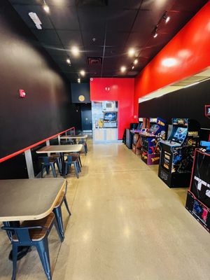 BIRDIES HOT CHICKEN - Updated January 2025 - 35 Photos & 38 Reviews ...