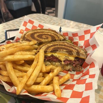 MOONLIGHT DINER - 757 Photos & 1020 Reviews - 6250 Tower Rd, Denver ...