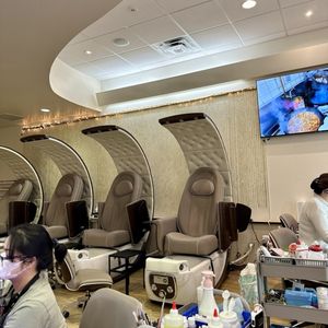 FOXY NAILS - Updated September 2025 - 677 Photos & 378 Reviews - 11331 ...