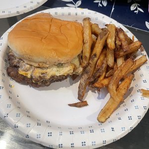 35TH STREET RED HOTS - 66 Photos & 91 Reviews - 500 W 35th St, Chicago ...