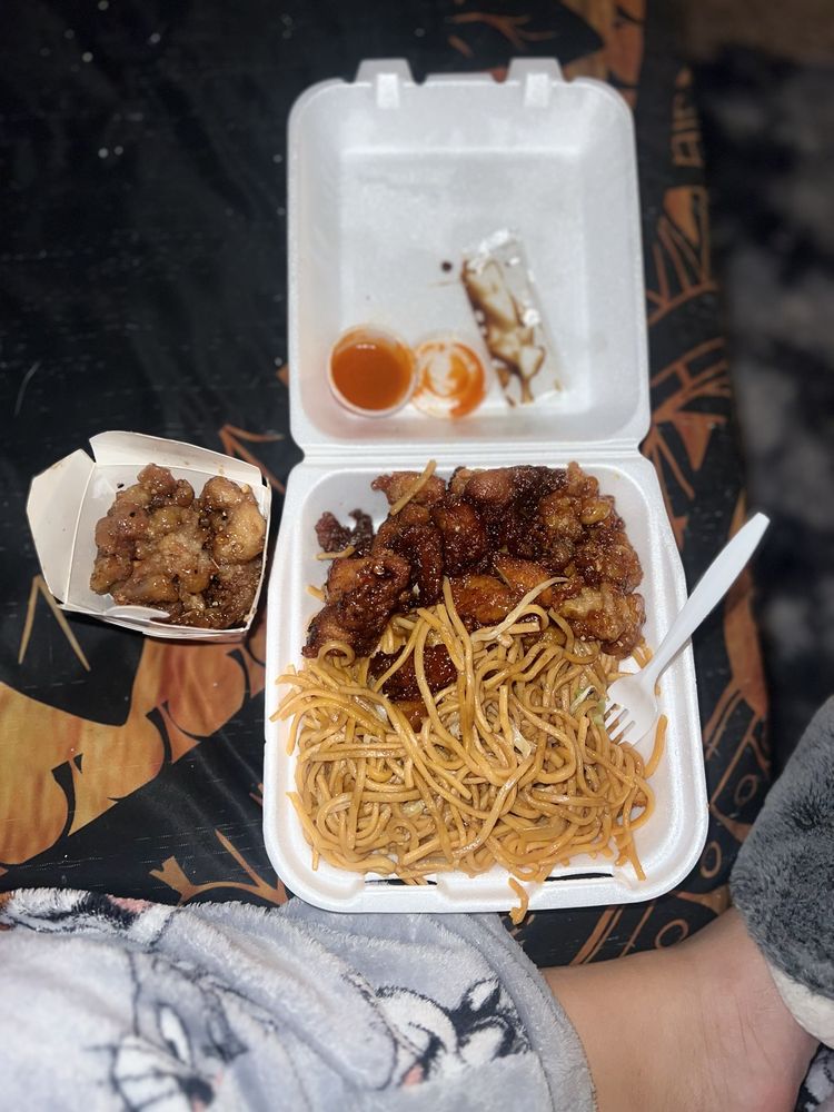 PANDA WOK - Updated October 2025 - 31 Photos & 84 Reviews - 2038 W Ave ...