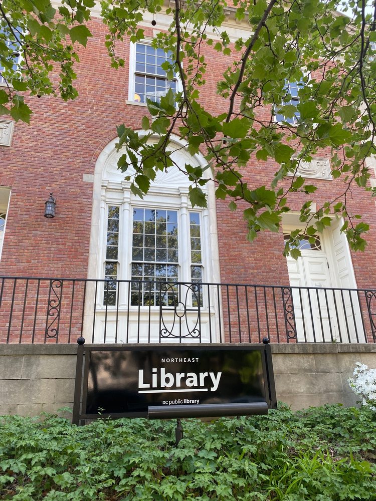 NORTHEAST NEIGHBORHOOD LIBRARY - Updated December 2025 - 16 Reviews - 330 7th St NE, Washington ...