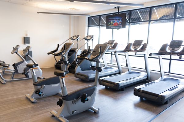 ACCELERATED FITNESS - Updated August 2025 - 14 Photos - 2736 Medina Rd ...