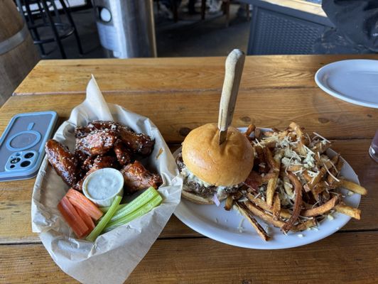 JERNIGAN’S TAP HOUSE & GRILL - Updated January 2026 - 116 Photos & 285 ...