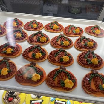 SIMPLE SIMON BAKERY - Updated January 2026 - 24 Photos & 46 Reviews ...