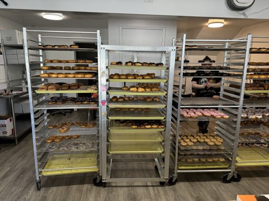 CAROL LEE DONUTS - Updated December 2025 - 90 Photos & 240 Reviews ...