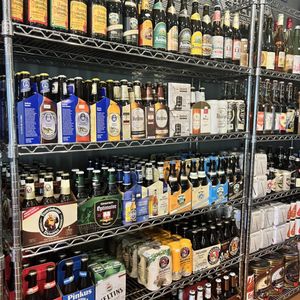 WINE, BEER, AND SPIRITS - 25 Photos & 33 Reviews - 3435 Oak View Dr ...
