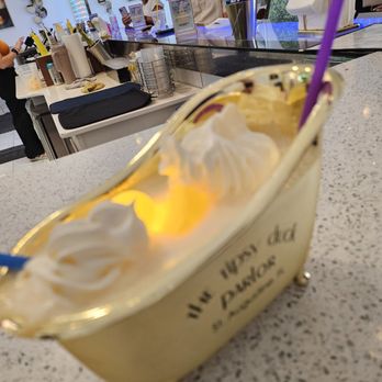 THE TIPSY DUCK PARLOR - Updated July 2024 - 88 Photos & 16 Reviews - 58 ...