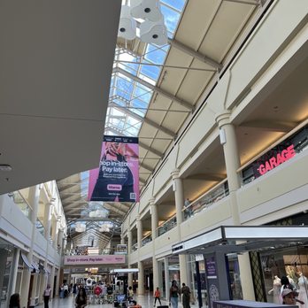 FREEHOLD RACEWAY MALL - Updated December 2025 - 162 Photos & 145 ...