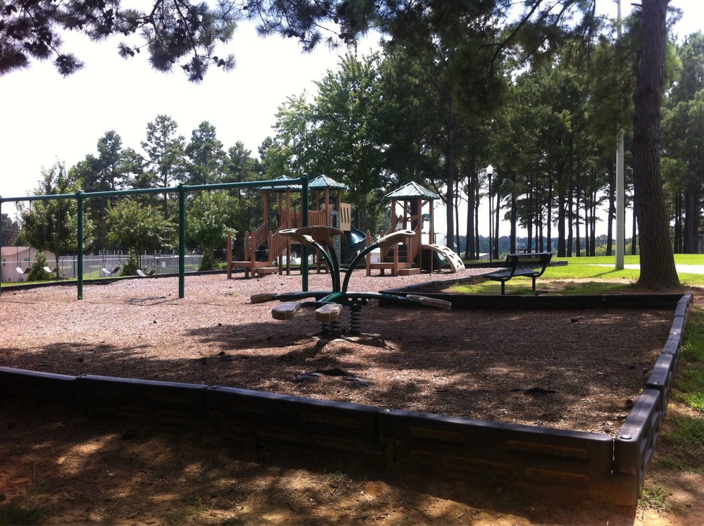 PINE HILL PARK - Updated May 2024 - 166 3 Way Ln, Three Way, Tennessee ...