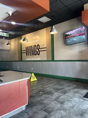 WINGSTOP - Updated January 2026 - 18 Photos - 2101 S Claiborne Ave, New ...