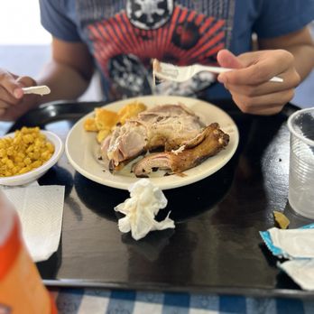 CATTY CAR CORNER - Updated December 2025 - 56 Photos & 84 Reviews ...