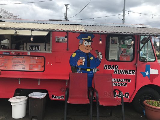 ROAD RUNNER BARBEQUE - Updated April 2025 - 84 Photos & 171 Reviews ...