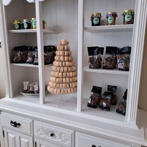 SWEET RETREAT - Updated February 2025 - 2520 Ridgeway Ave, Rochester ...