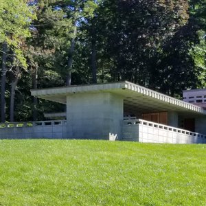 HOOKSETT PUBLIC LIBRARY - 31 Mt St Mary's Way, Hooksett, New Hampshire ...