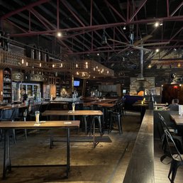 ARGOSY - Updated May 2025 - 715 Photos & 763 Reviews - 470 Flat Shoals ...