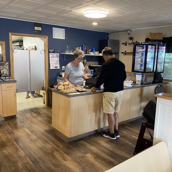 INLAND CAFE - Updated October 2025 - 77 Photos & 124 Reviews - 2715 ...