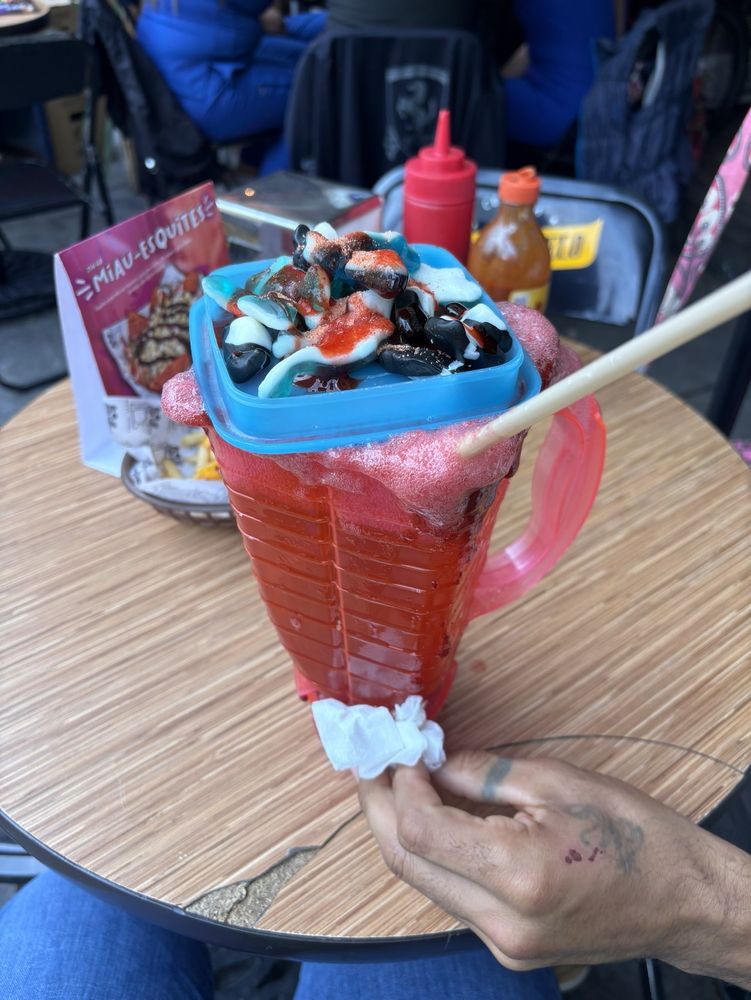 MICHIS MICHES NARVARTE - MICHELADAS, DRINKS & SNACKS - Calz. Manuel ...