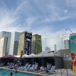 THE SCENE POOL DECK - Updated July 2025 - 118 Photos & 91 Reviews ...