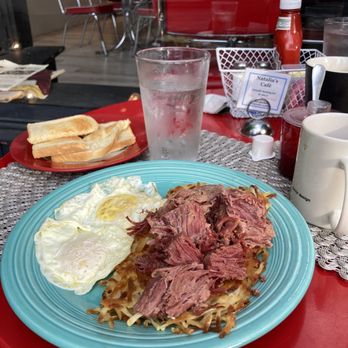 NATALIA’S CAFE - Updated May 2024 - 216 Photos & 355 Reviews - 437 NE ...