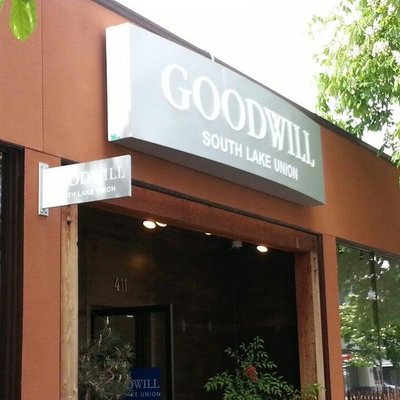 SOUTH LAKE UNION GOODWILL - Updated September 2024 - 33 Photos & 85 ...