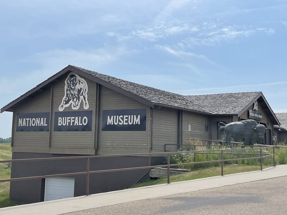 WORLD’S LARGEST BUFFALO MONUMENT - Updated July 2025 - 87 Photos & 24 ...