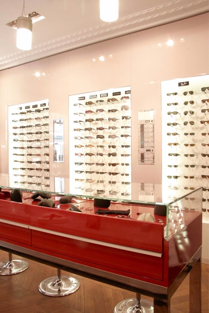 AU COMPTOIR DE L’OPTIQUE - 32 Rue La Boétie, Paris, France - Eyewear ...
